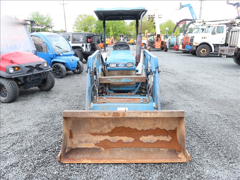 FORD 1620 LOADER BACKHOE | MARYSVILLE HEAVY EQUIPMENT, CONTRACTORS EQUIPMENT & VEHICLES - ONLINE ...