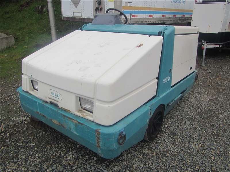 TENNANT 355 | KENMORE HEAVY EQUIPMENT, CONTRACTORS EQUIPMENT & VEHICLES ...