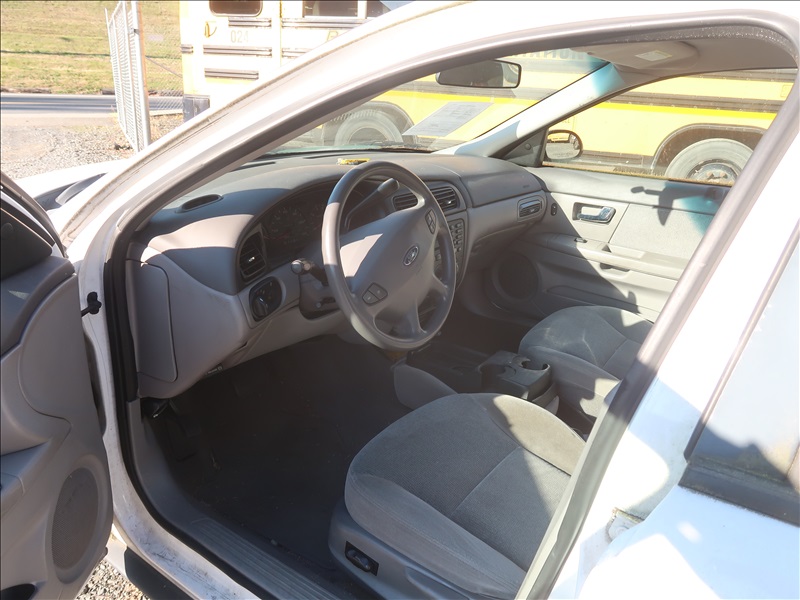 2001 FORD TAURUS 4DR SEDAN | *NEW DATE* KENMORE HEAVY EQUIPMENT ...