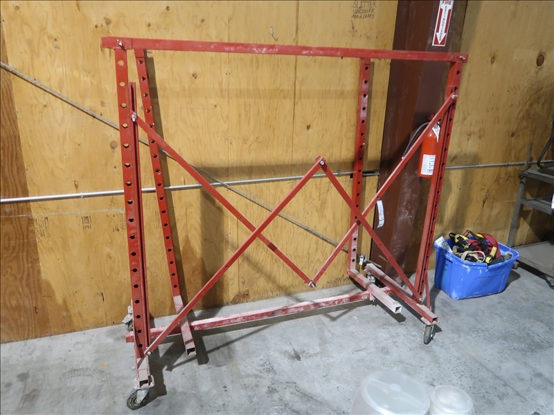 ADJUSTABLE METAL RACK ON CASTERS | MARYSVILLE TOOLS & EQUIPMENT ...